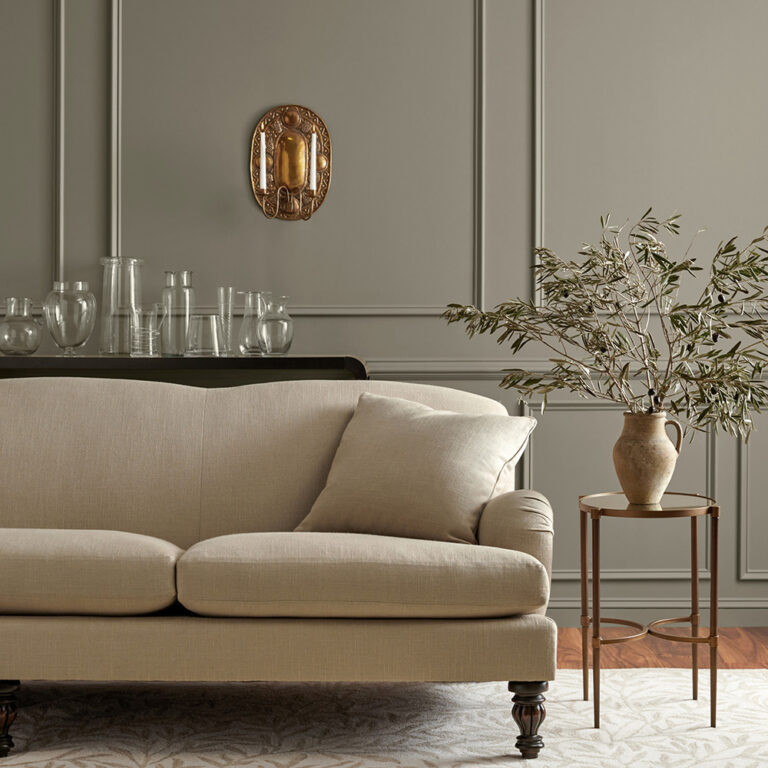 Fine Paints of Europe - Luxurious Lasting Color. Imported from Holland